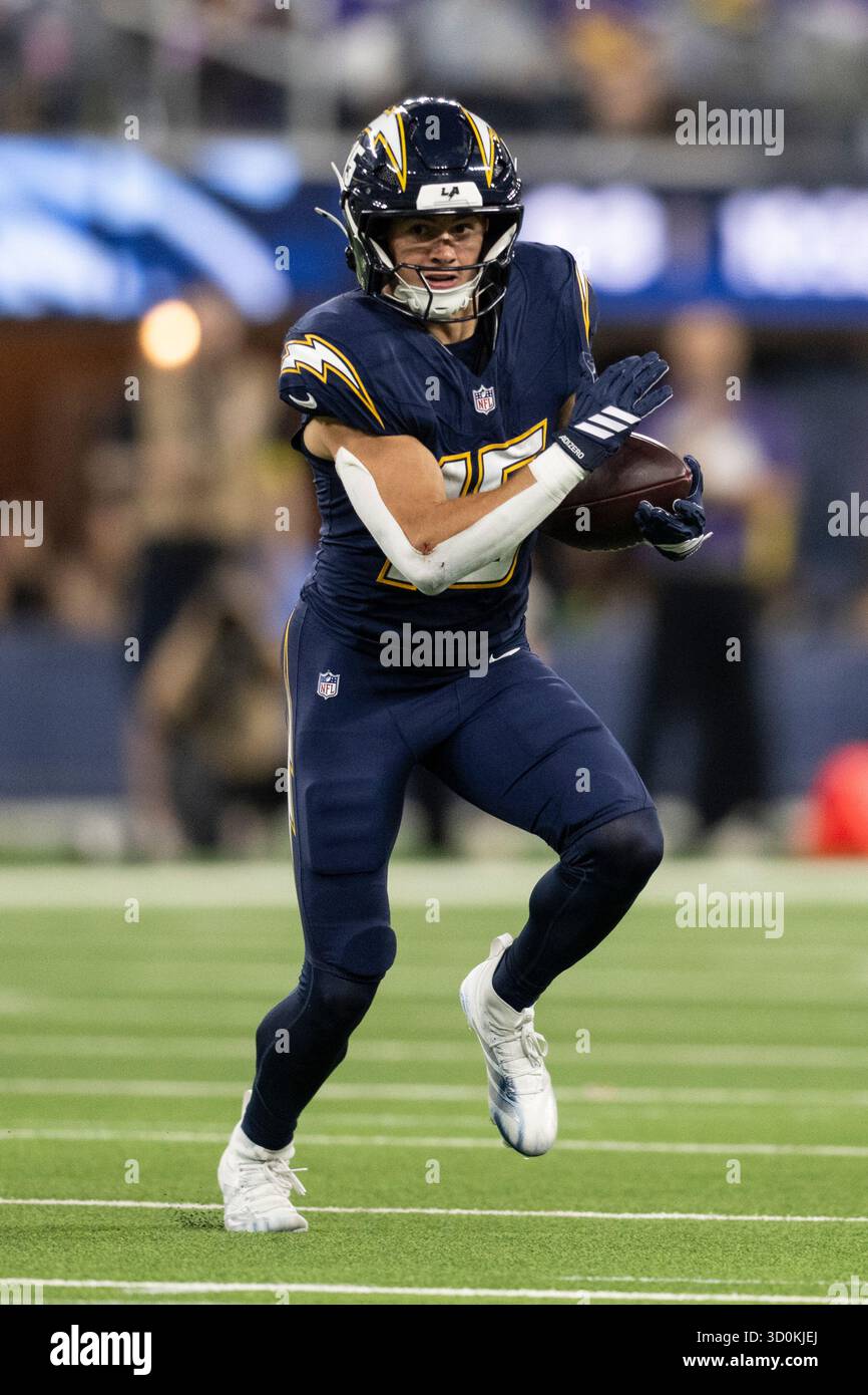 Los Angeles Chargers wide receiver Ladd McConkey (15) runs with the ...