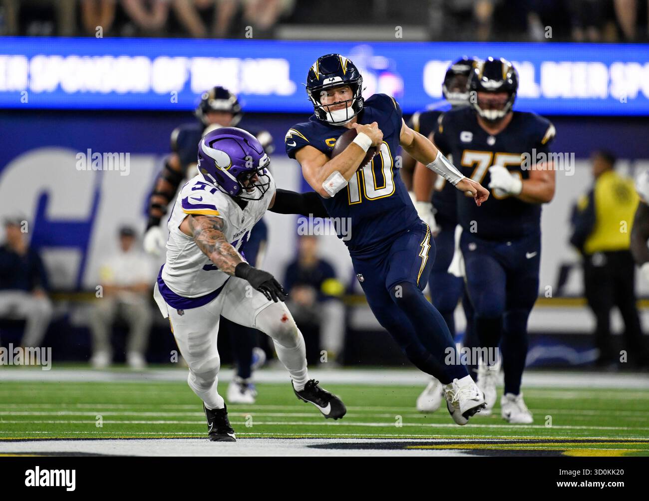 Justin herbert 2025 hi-res stock photography and images - Alamy