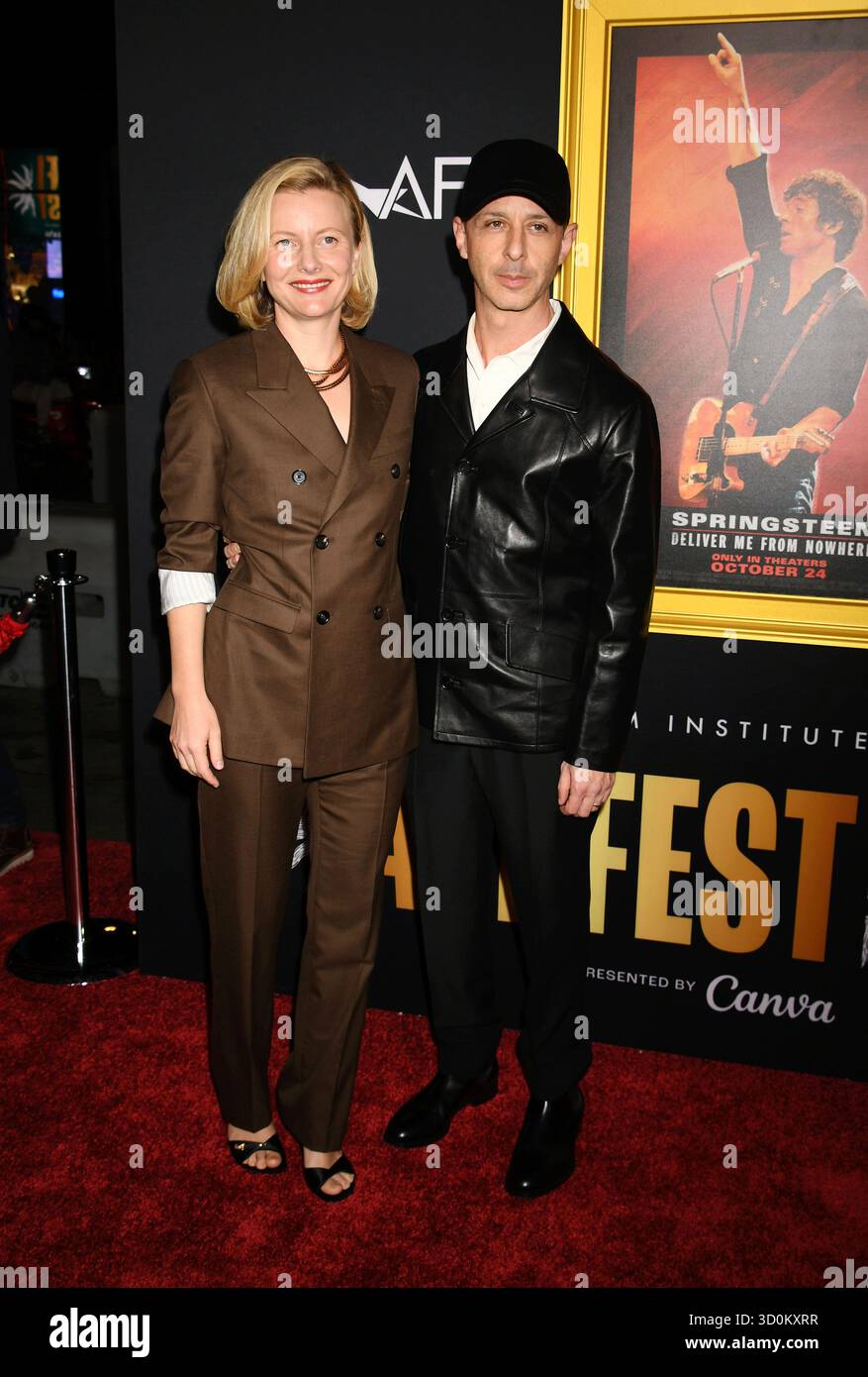 HOLLYWOOD, CALIFORNIA - OCTOBER 22: (L-R) Emma Wall and Jeremy Strong ...