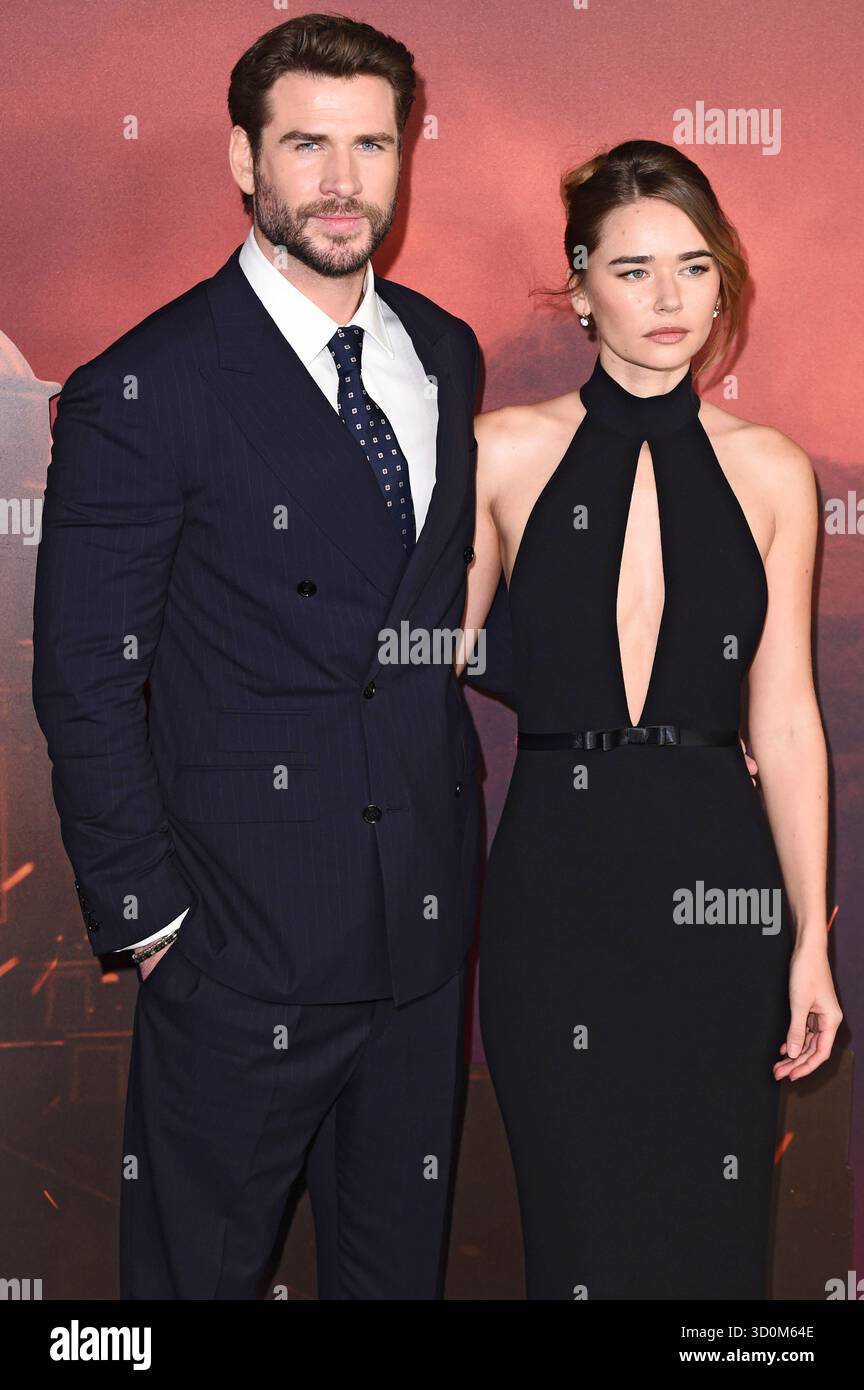 Liam Hemsworth mit Partnerin Gabriella Brooks bei der Weltpremiere der ...