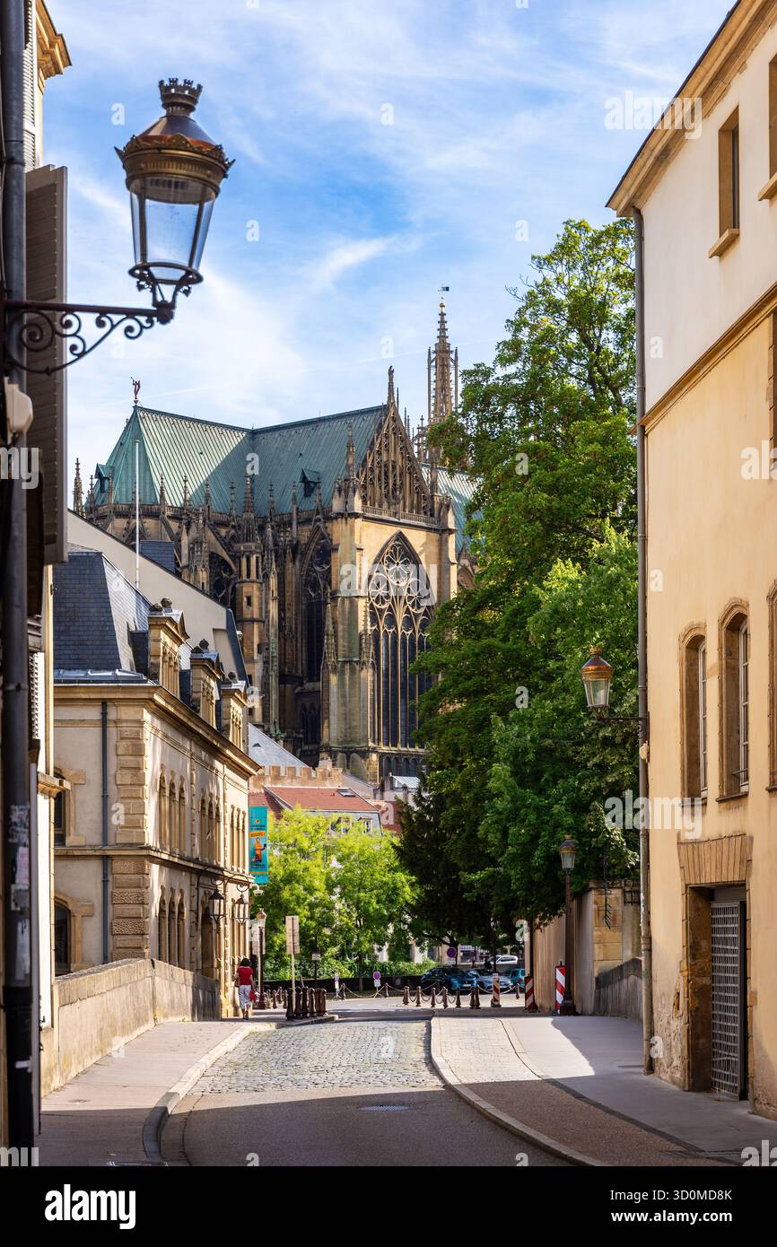 Northern facade of Saint Stephen cathedral in Metz, France, achieved in ...
