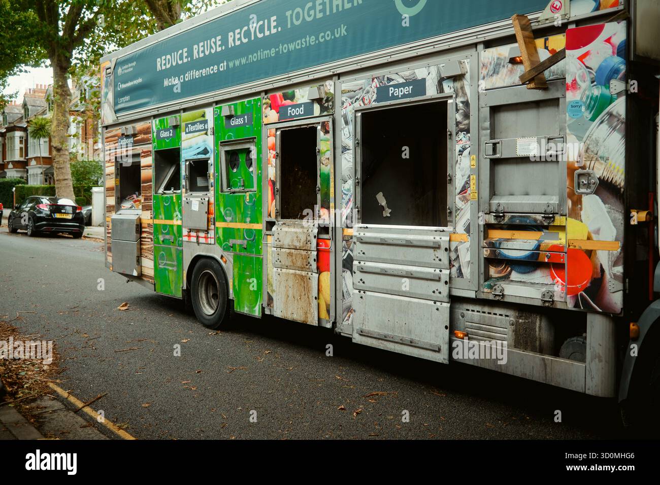 Chiswick, London, UK – 2025.10.22 – Mobile recycling collection truck ...