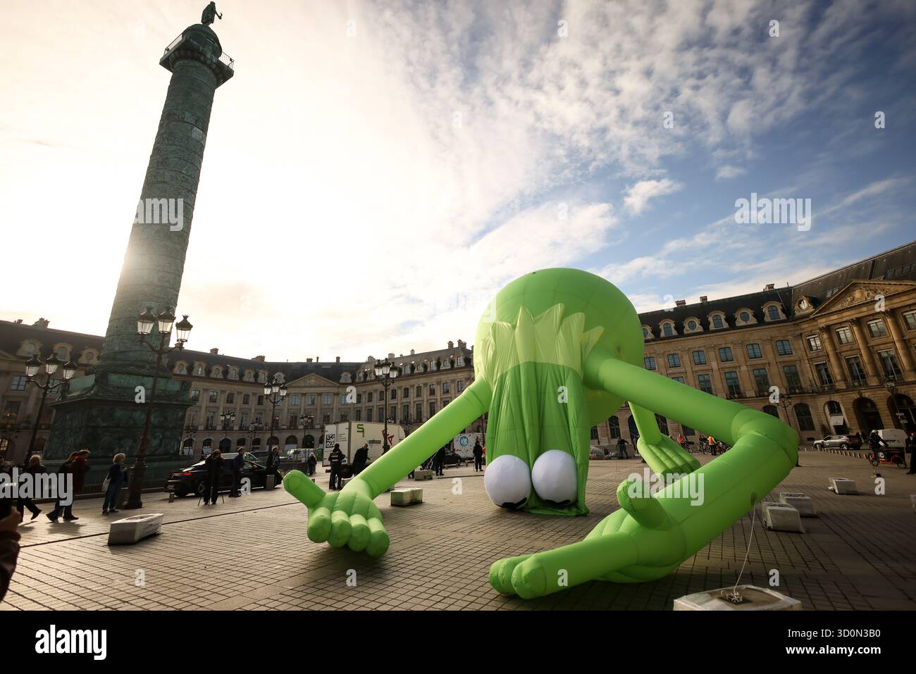 Inflatable art piece "Kermit the Frog, Even" by American artist Alex Da ...