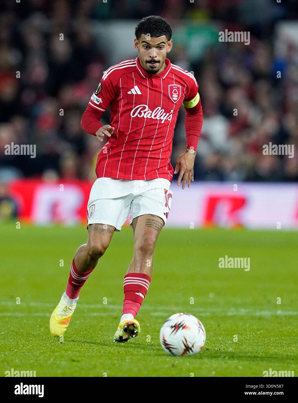Nottingham, England, 23rd October 2025. Morgan Gibbs White of ...