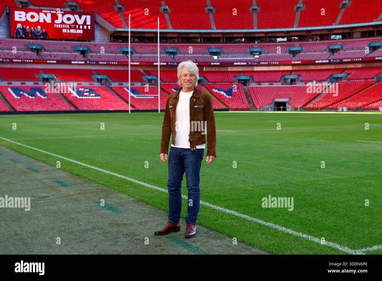 Jon Bon Jovi poses for photographers after announcing an upcoming tour ...