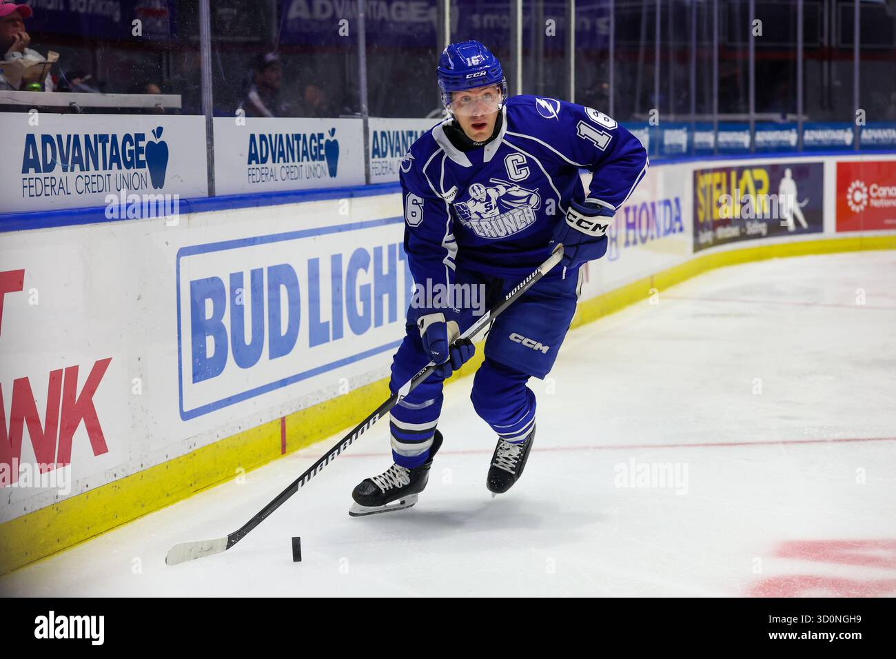 Rochester, New York, USA. 22nd Oct, 2025. Syracuse Crunch defenseman ...