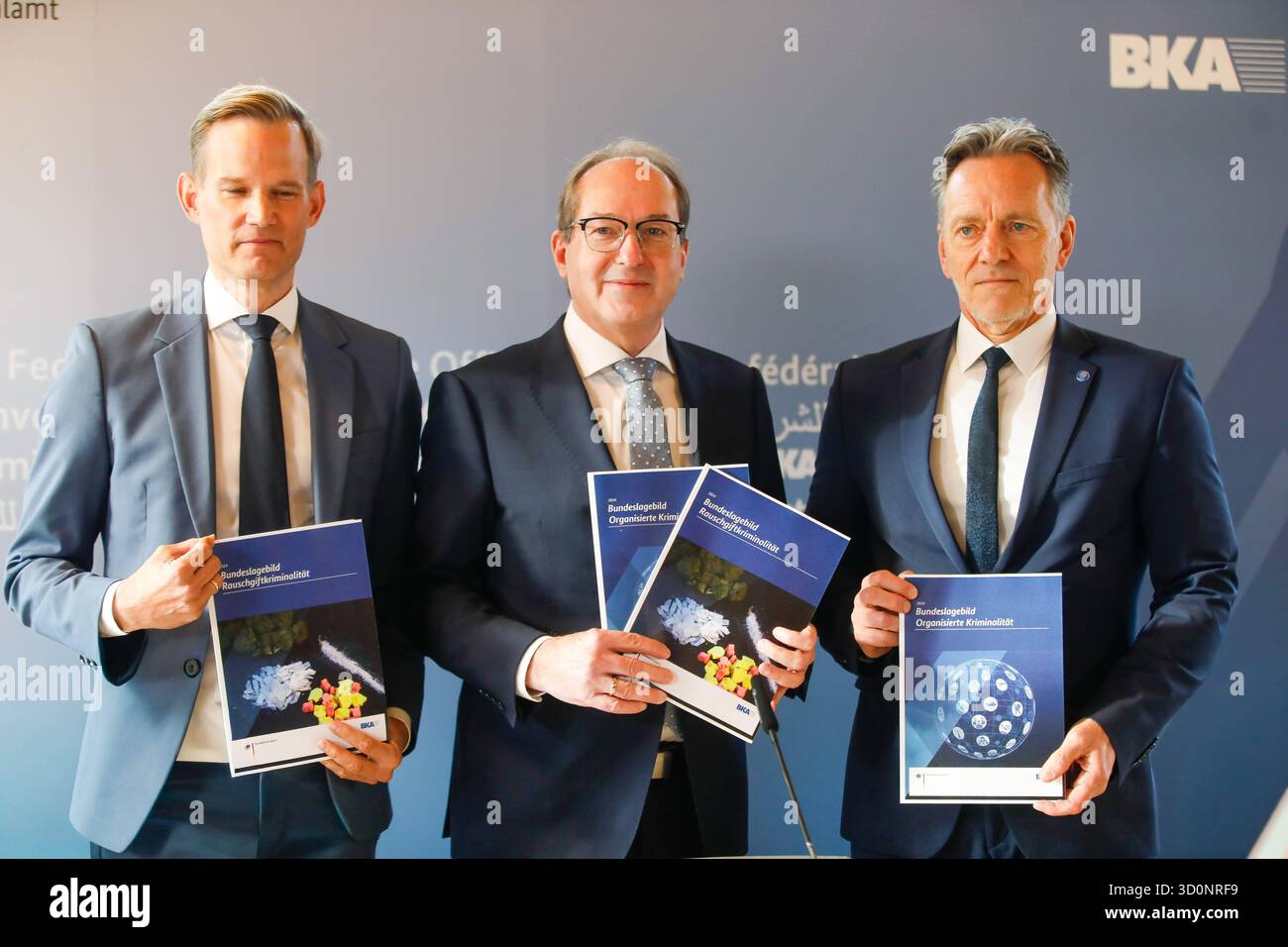 Pressekonferenz zu den Bundeslagebildern der Organisierten Kriminalität ...