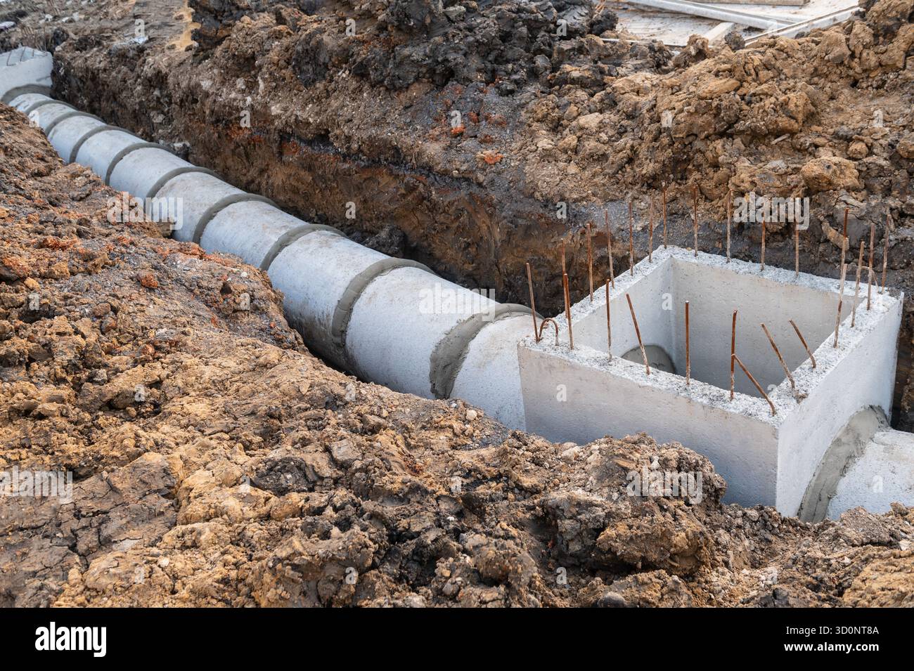 Installed construction concrete pipe hi-res stock photography and ...