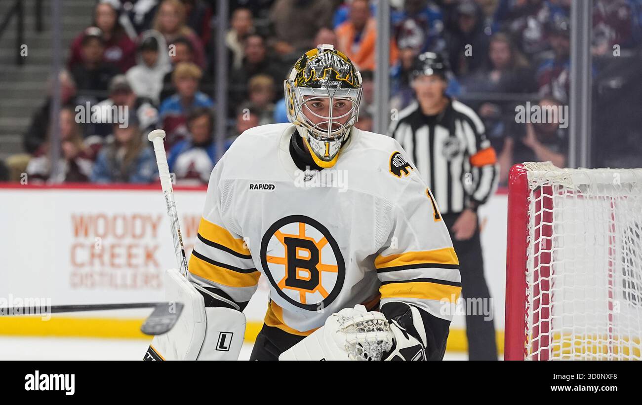 Boston Bruins goaltender Jeremy Swayman (1) in the third period of an ...