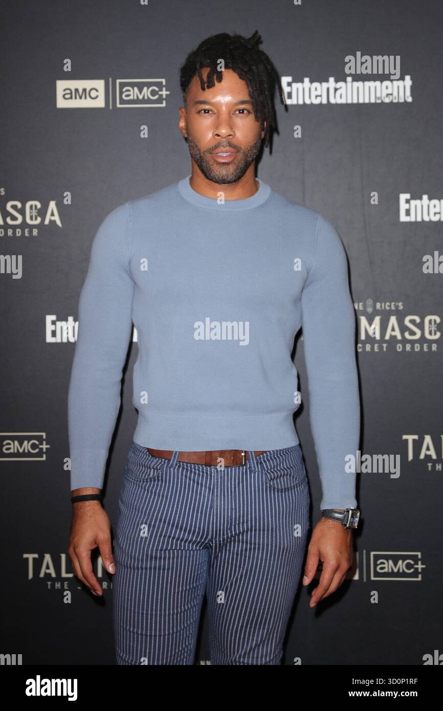 NEW YORK, NEW YORK OCTOBER 21, 2025: Jonathan Fernandez attend the AMC ...