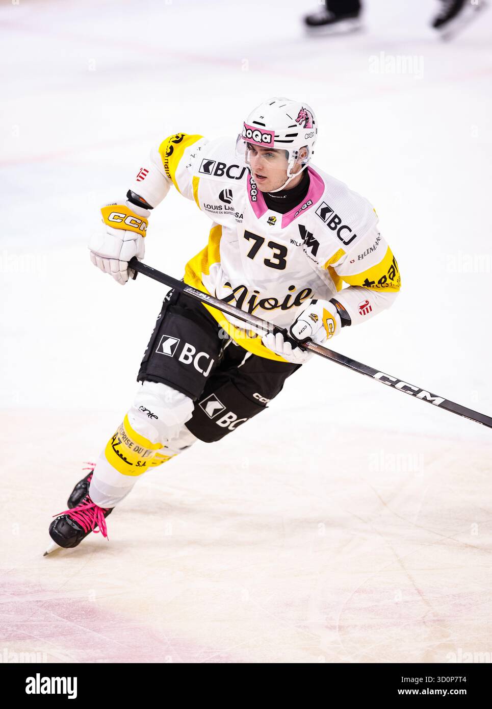 23/10/2025, Zug, OYM hall, NL: EV Zug - HC Ajoie, #73 Christophe ...