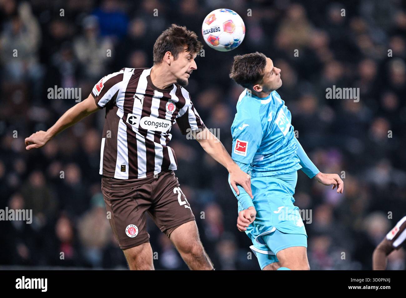 Fußball - 1. Bundesliga - FC St. Pauli - TSG Hoffenheim am 19.10.2025 ...