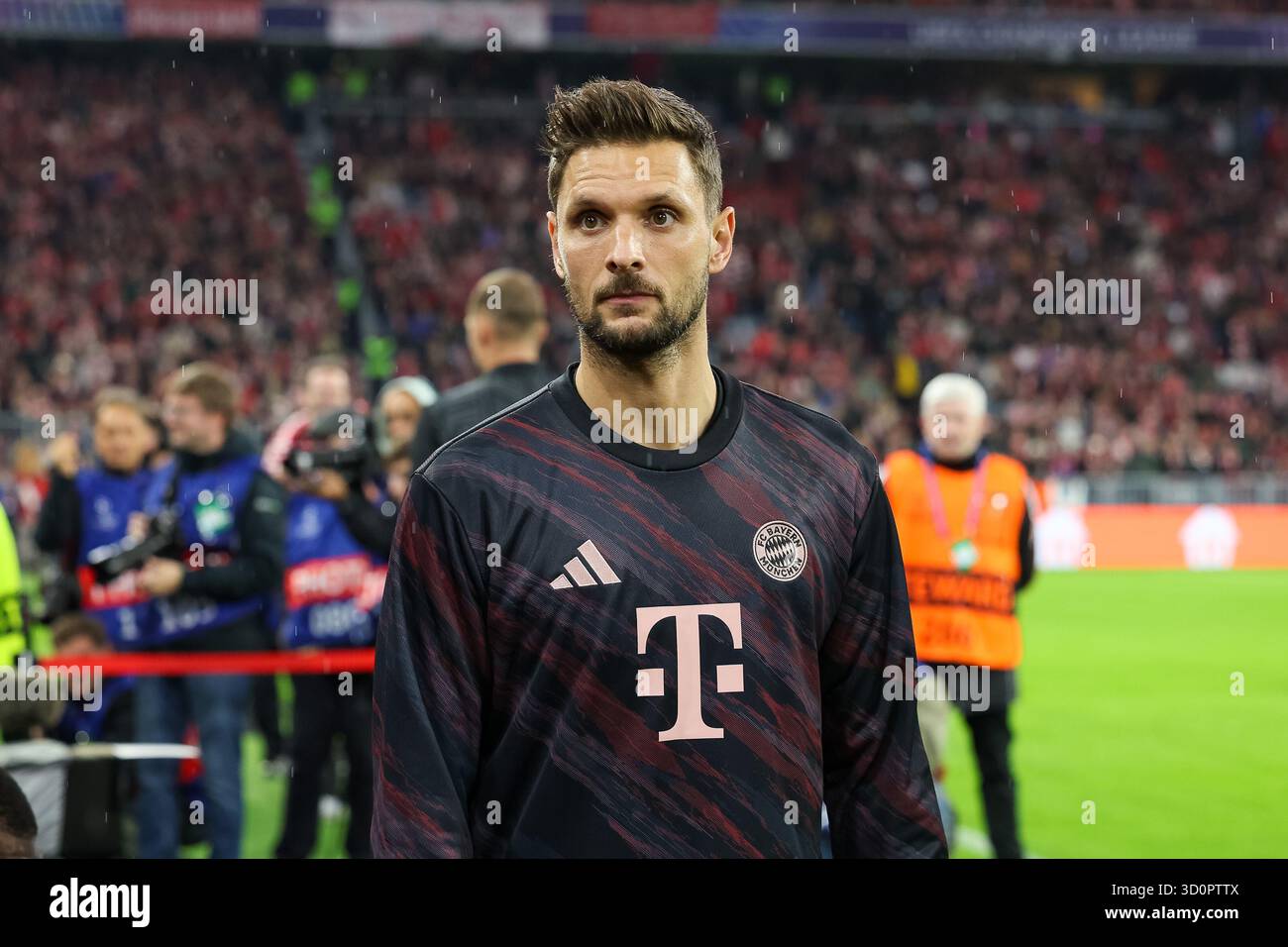 Sven Ulreich (FC Bayern Muenchen, #26) vor dem Spiel, GER, FC Bayern ...