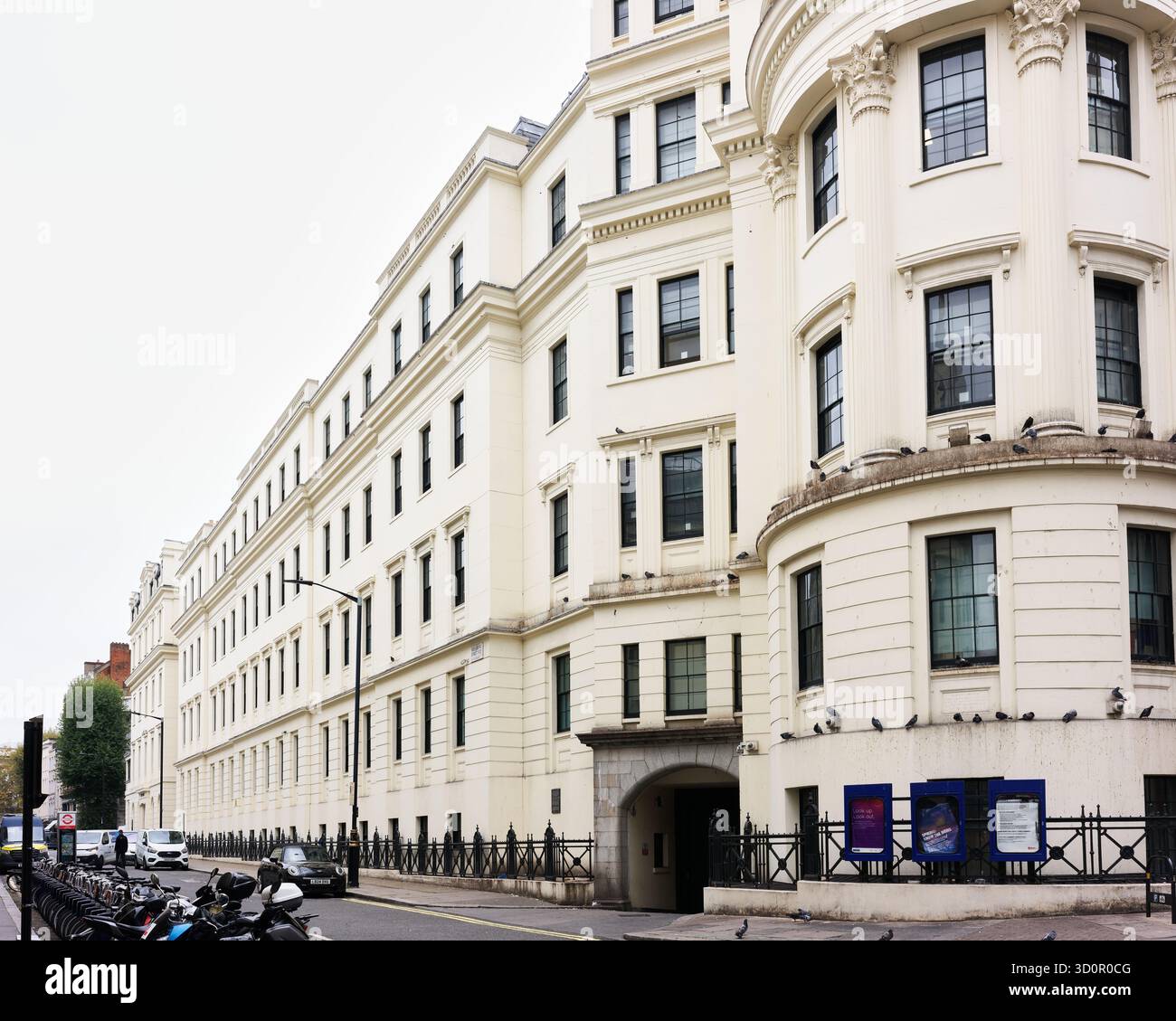 Charing cross, police station hi-res stock photography and images - Alamy