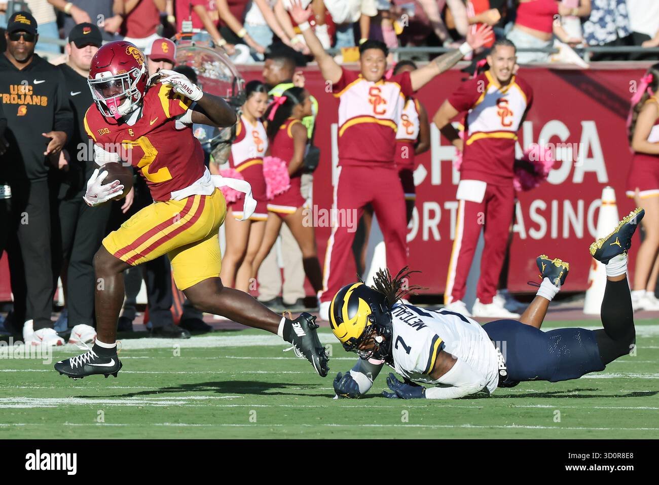 USC Trojans running back Waymond Jordan (2) runs the ball during an ...
