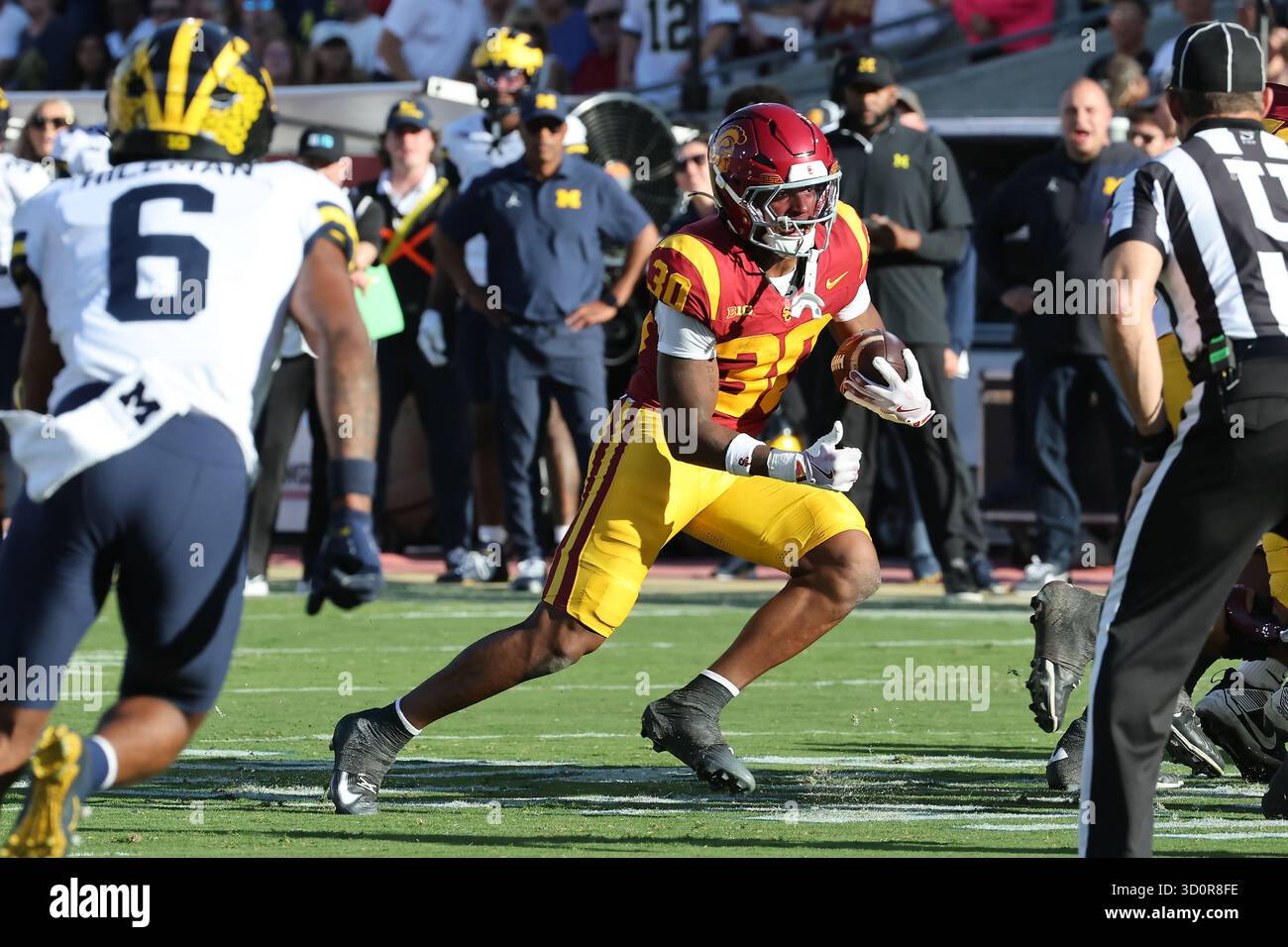USC Trojans running back King Miller (30) runs the ball during an NCAA ...