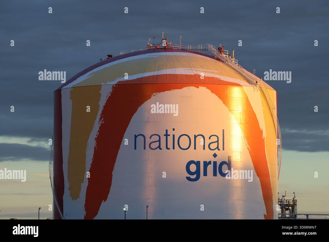 Boston gas tank landmark hi-res stock photography and images - Alamy
