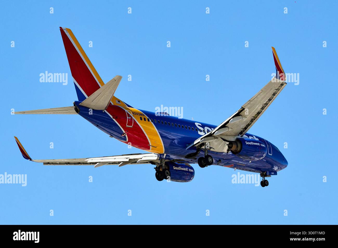 Palm Springs, California, USA. 23rd Oct, 2025. A Southwest Airlines ...
