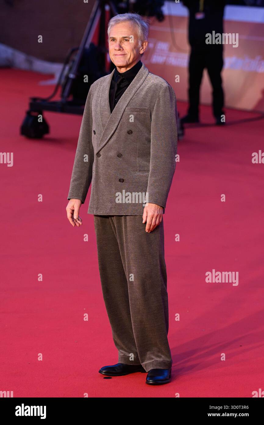 Christoph Waltz attends DRACULA (DRACULA – L’AMORE PERDUTO) red carpet ...
