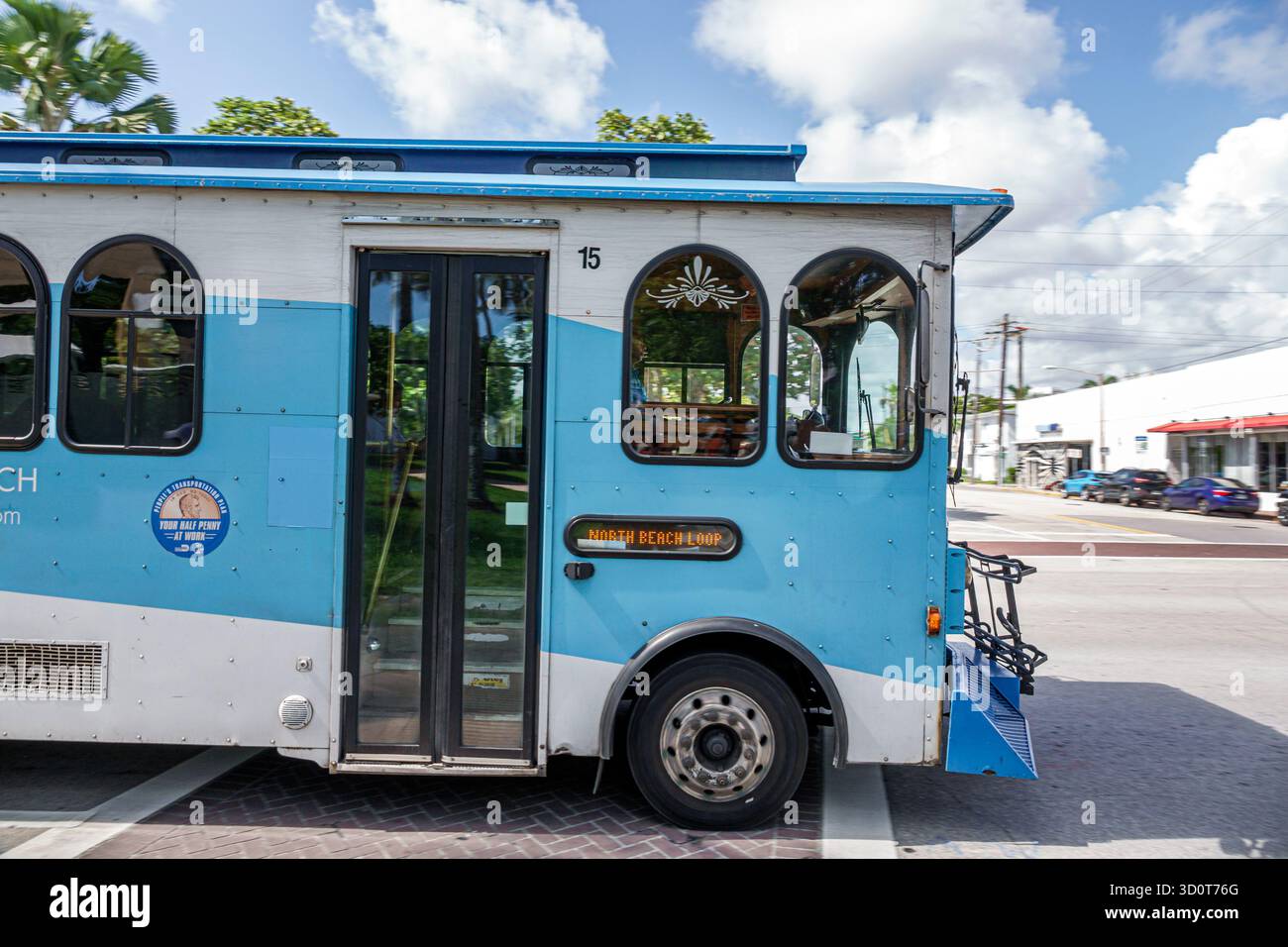 North beach loop trolley hi-res stock photography and images - Alamy