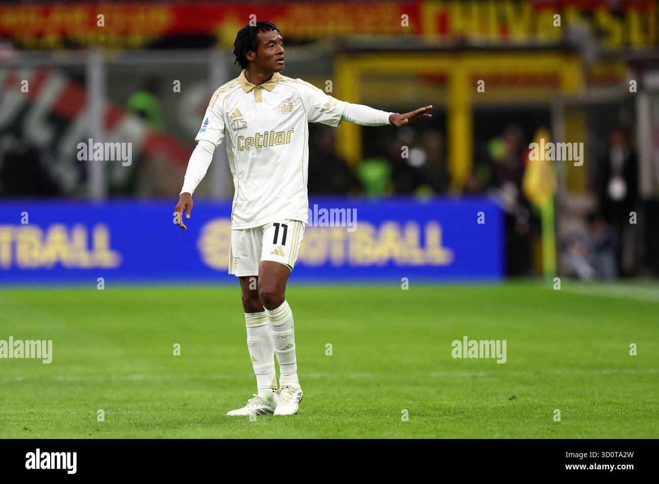 Juan cuadrado pisa hi-res stock photography and images - Alamy