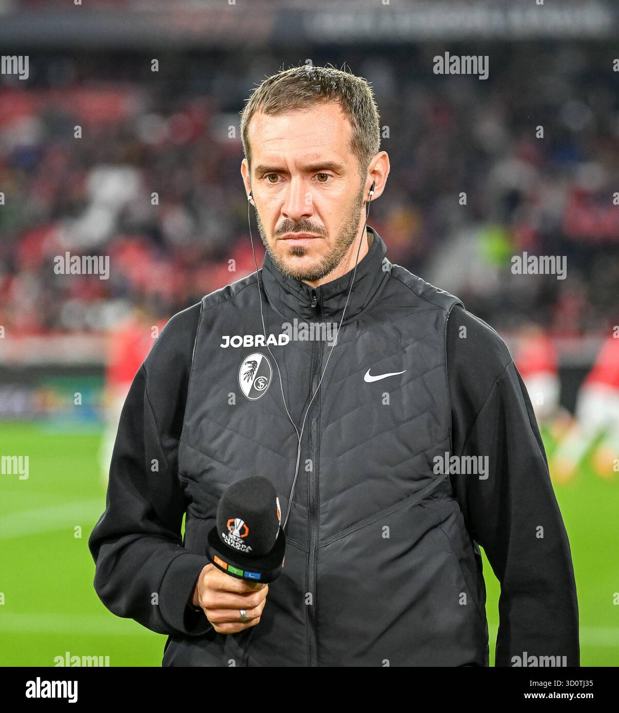 Julian Schuster (SC Freiburg, Trainer) GER, SC Freiburg - FC Utrecht ...