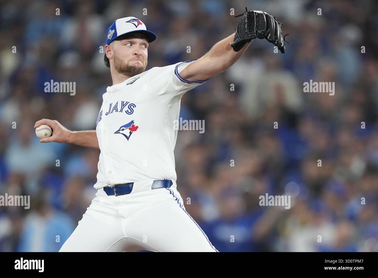 Toronto Blue Jays pitcher Trey Yesavage (39) delivers a pitch against ...