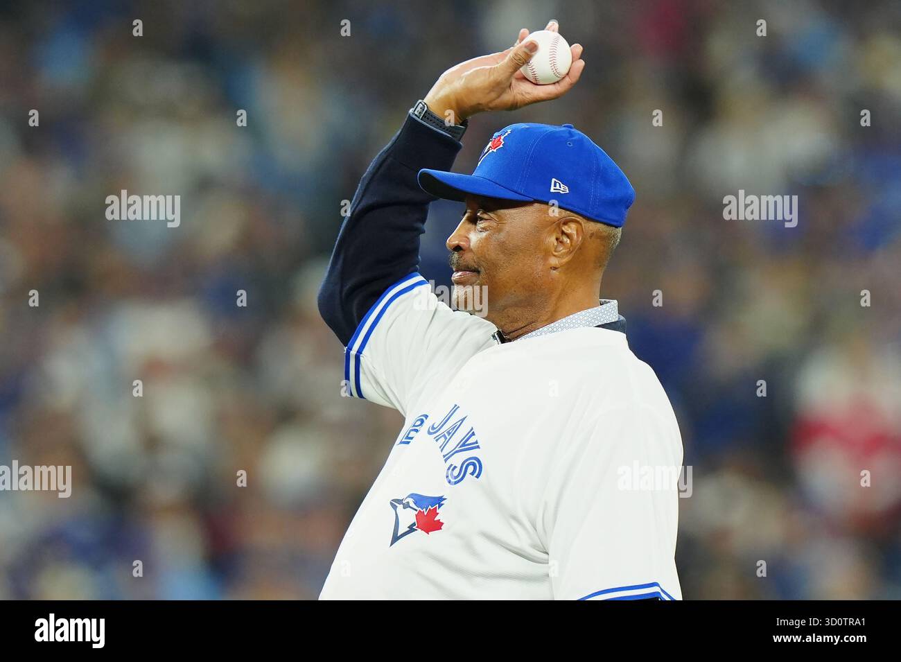 Former Toronto Blue Jays manager Cito Gaston throws out the ceremonial ...