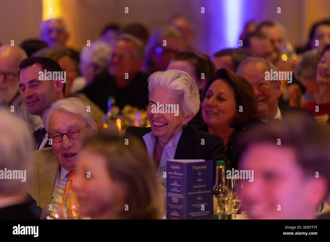 Krönung der Aalkönigin Agnes I. in Bad Honnef - 24.10.2025 Laudatio von ...