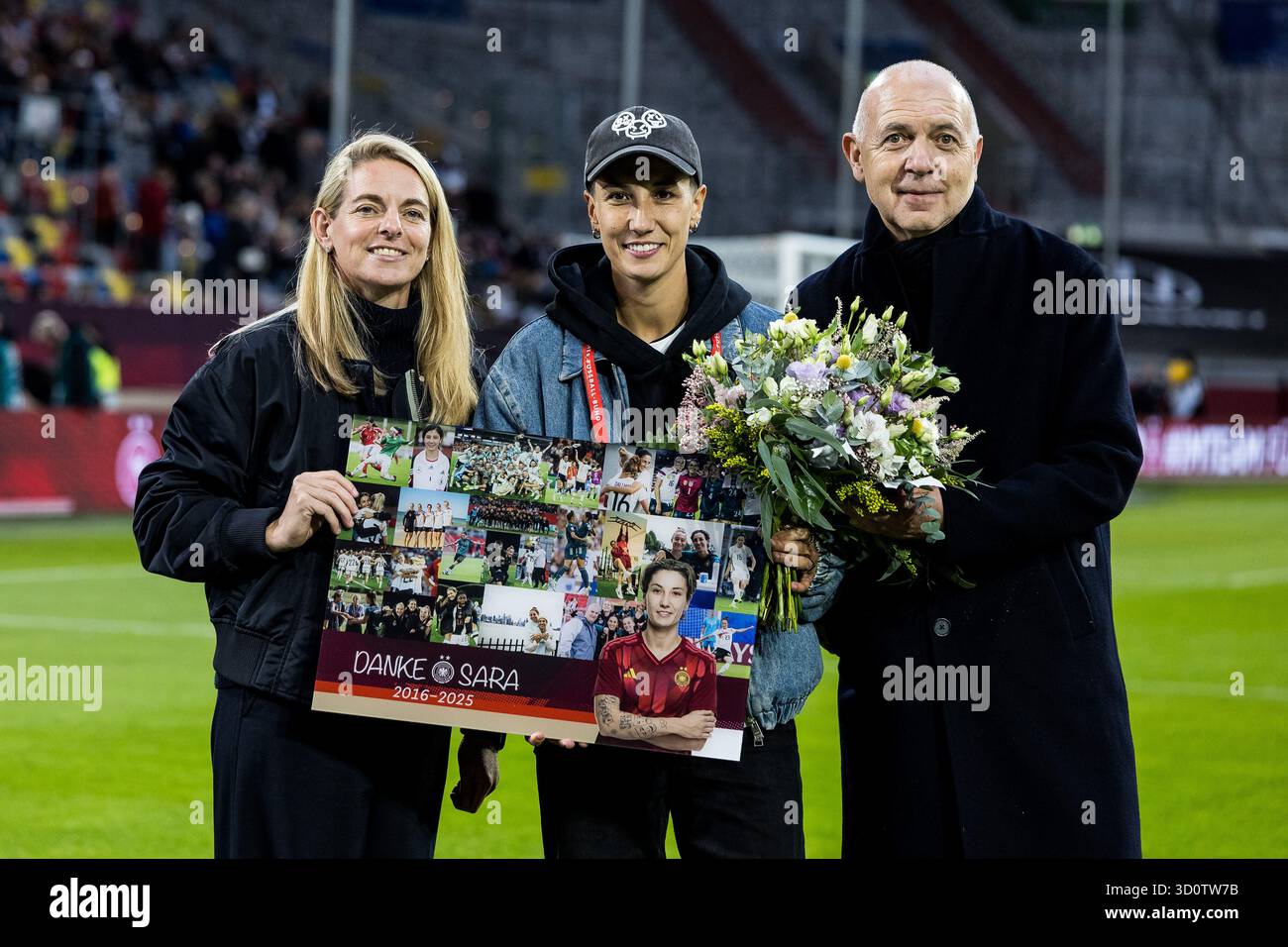 Duesseldorf, Germany. 24th Oct, 2025. DUESSELDORF, GERMANY - OCTOBER 24 ...
