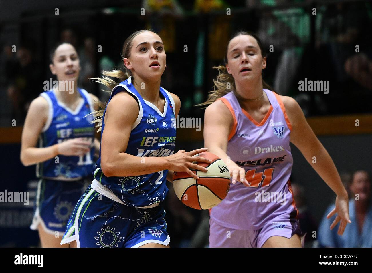 Lilly Rotunno of Geelong Venom (centre) during the WNBL Round 2 match ...