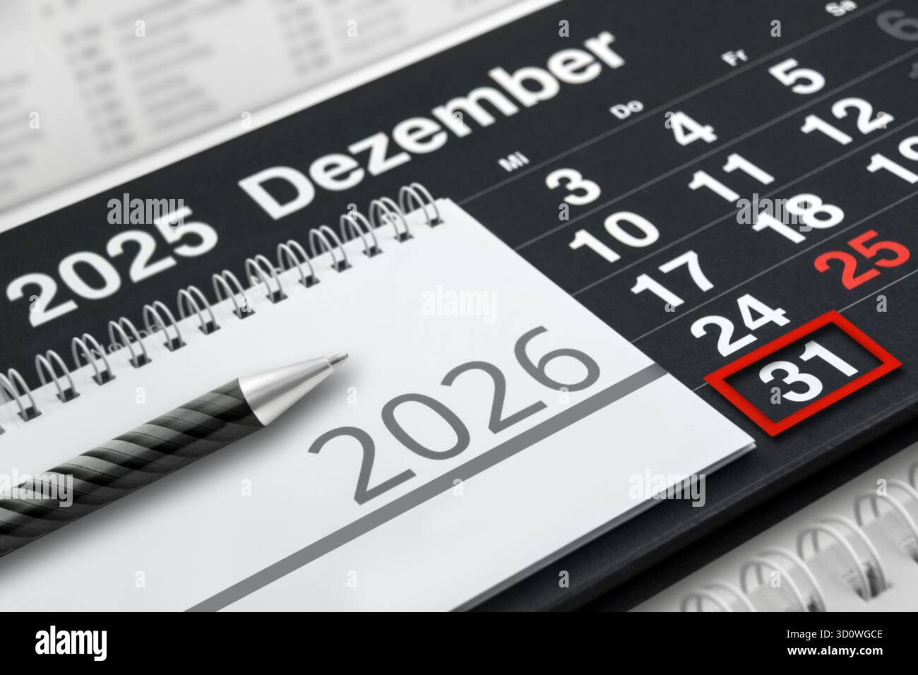 December 31 2025 hi-res stock photography and images - Alamy