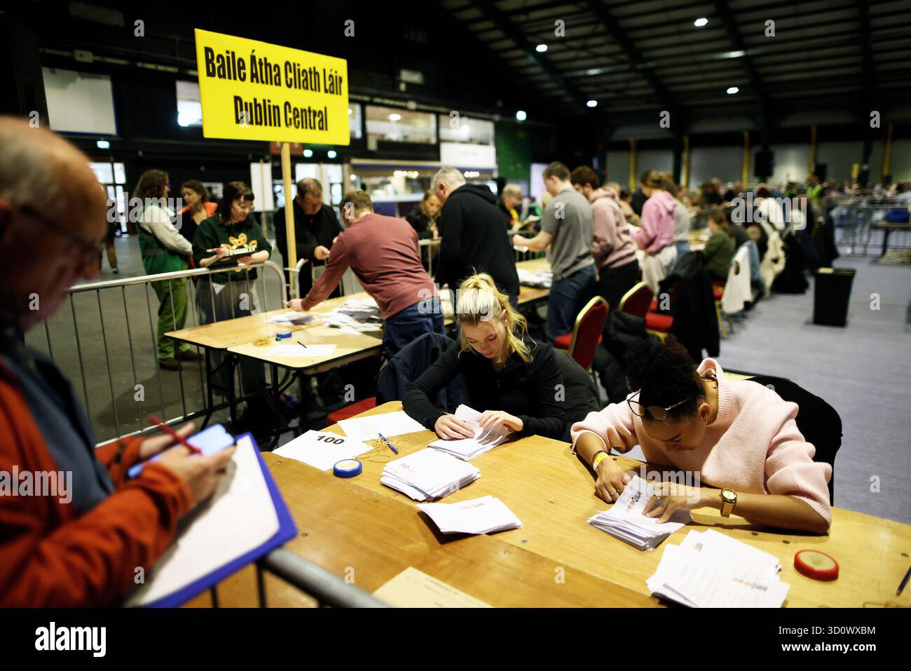 Counting gets under way after Friday's voting in the Irish presidential ...
