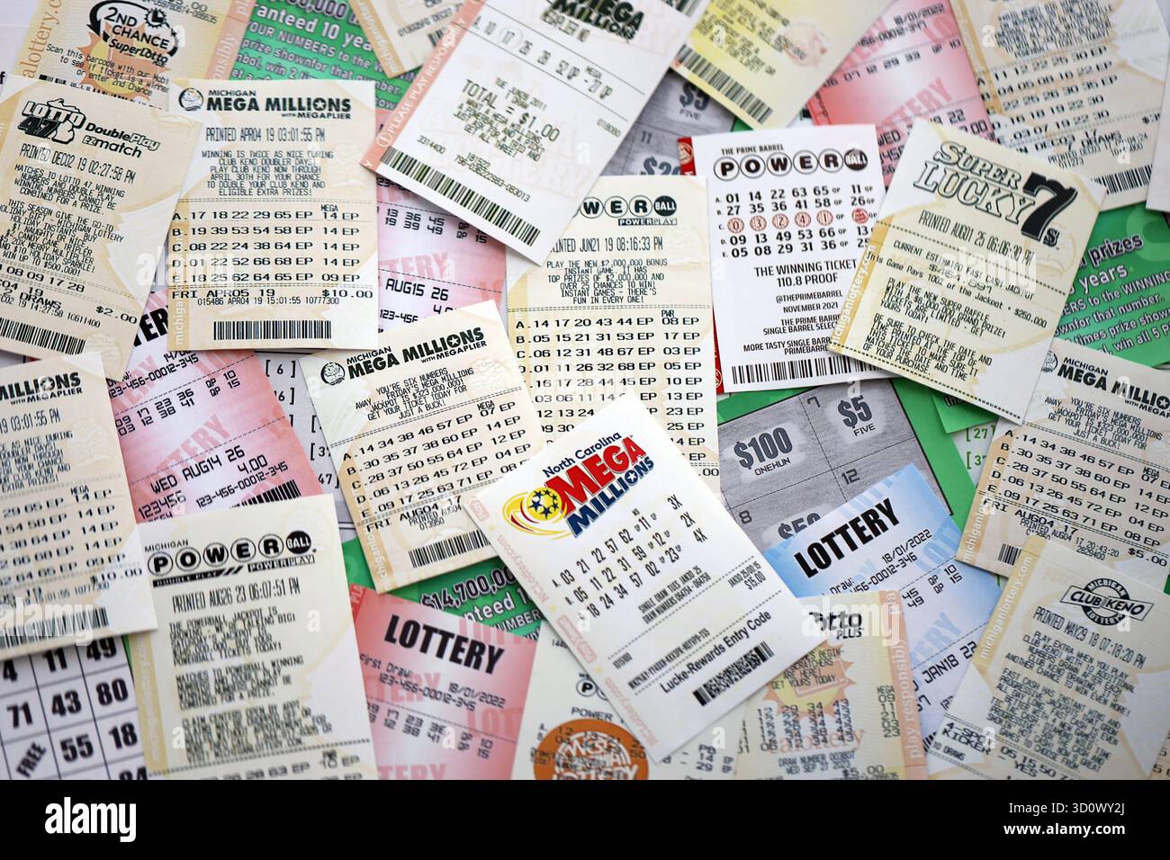 Mega piler hi-res stock photography and images - Alamy