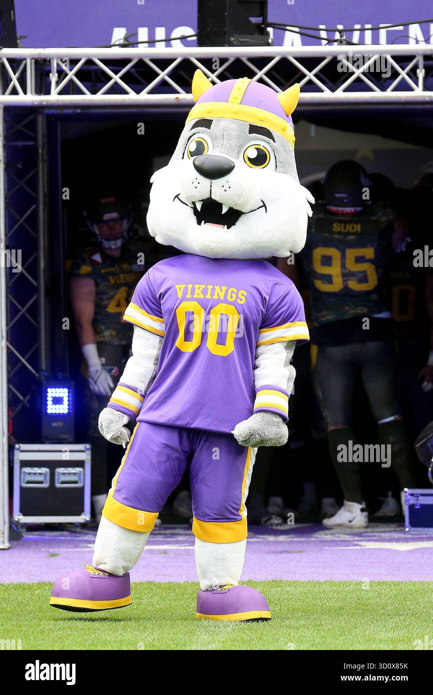 VIENNA, AUSTRIA - JUNE 07: Vienna Vikings maskottchen during the Vienna ...