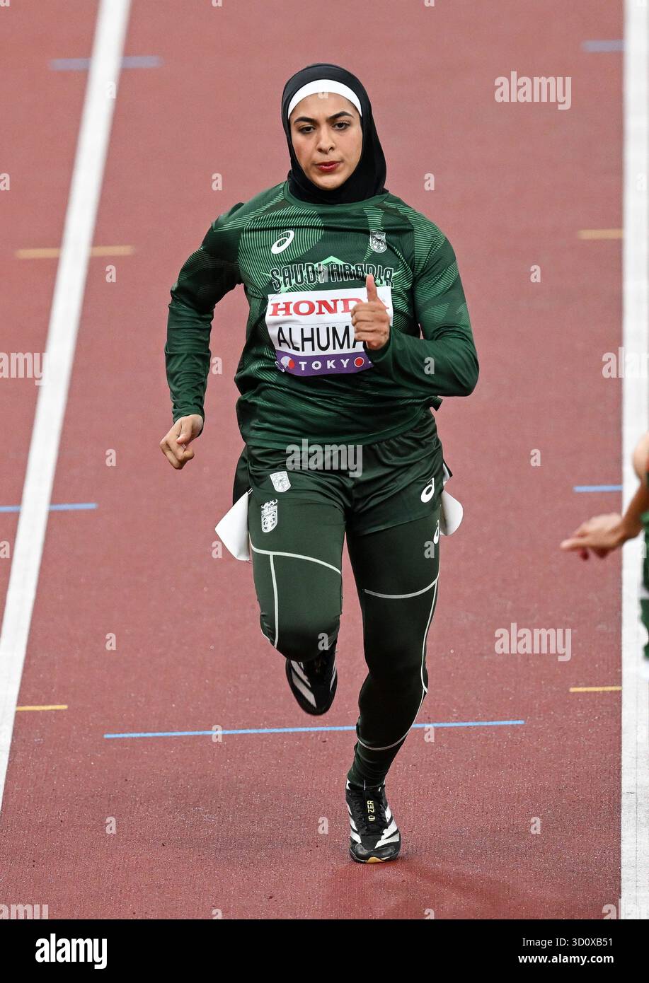 Lisa mayer athletics hi-res stock photography and images - Alamy