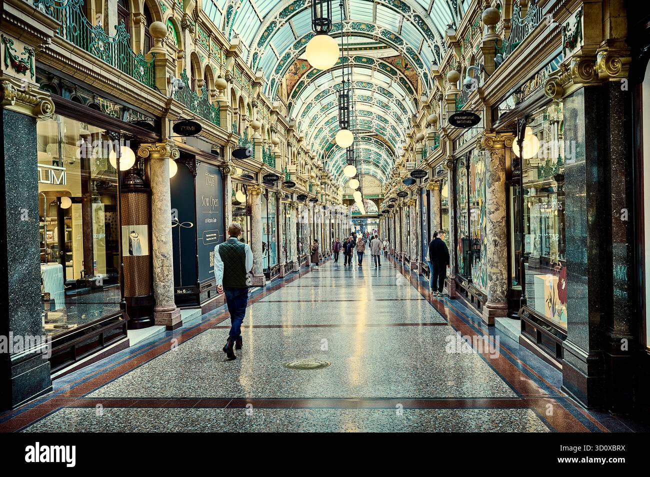 County Arcade shopping area,Leeds city centre Stock Photo - Alamy