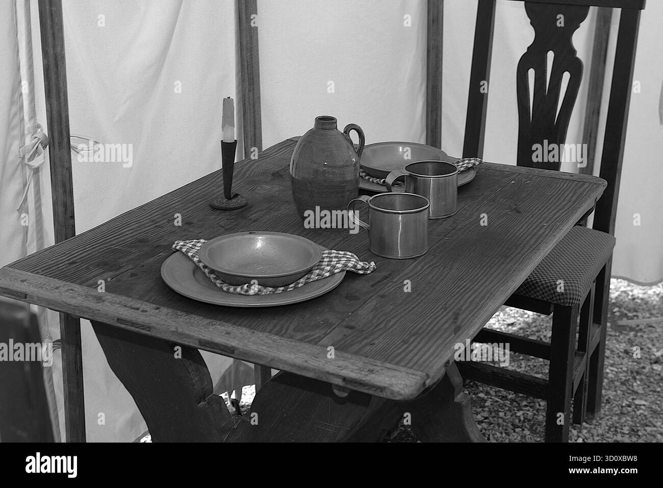 Continental Army Officers table Stock Photo - Alamy
