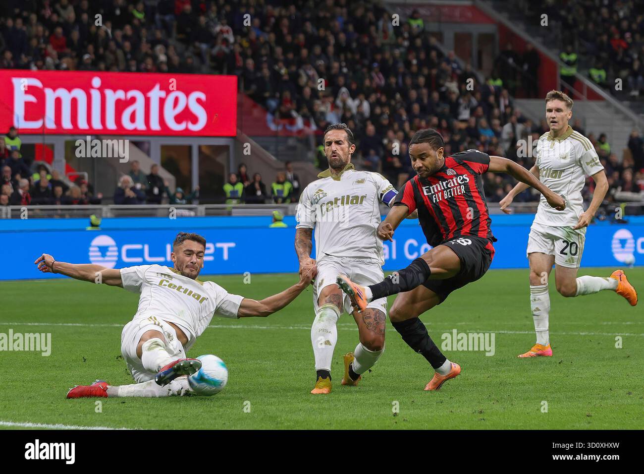 Italy, Milan, 2025 10 24: Christopher Nkunko (AC Milan) shots on goal ...