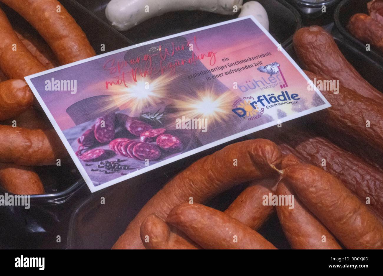 25 October 2025, Bavaria, Gundremmingen: Hot "explosive sausages" are ...