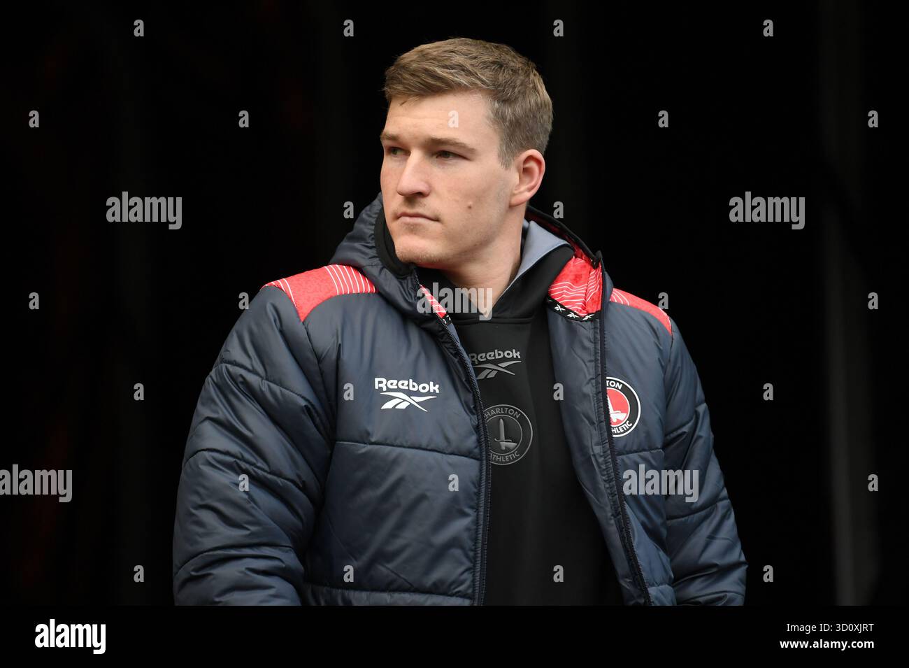 Hull, England. 25th Oct 2025. Will Mannion before the Sky Bet EFL ...