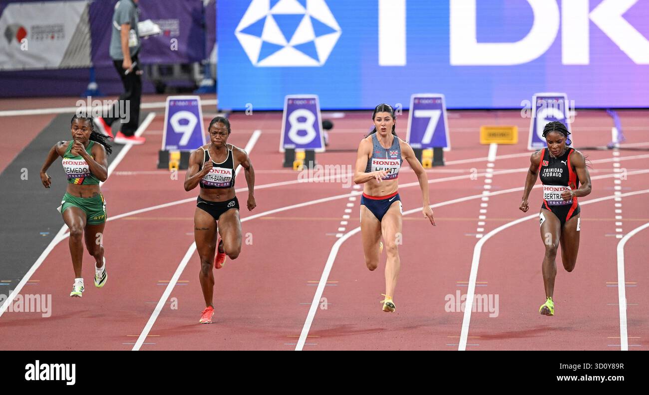 Amy Hunt of Great Britain & NI competing in the women’s 100m heat 5 at ...