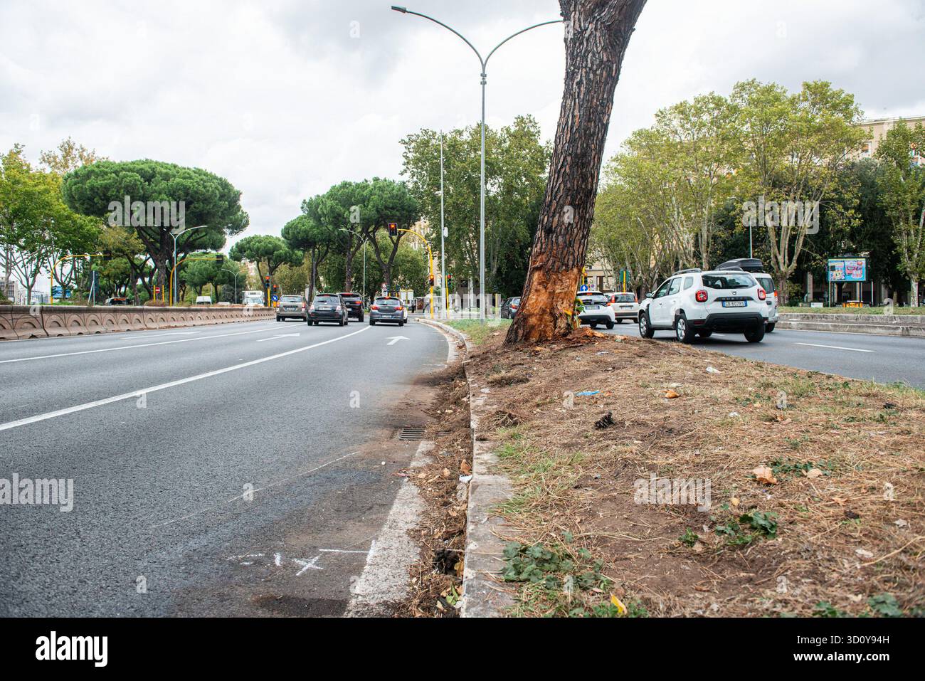 Roma, Italia. 25th Oct, 2025. Il punto dove è avvenuto l'incidente ieri ...