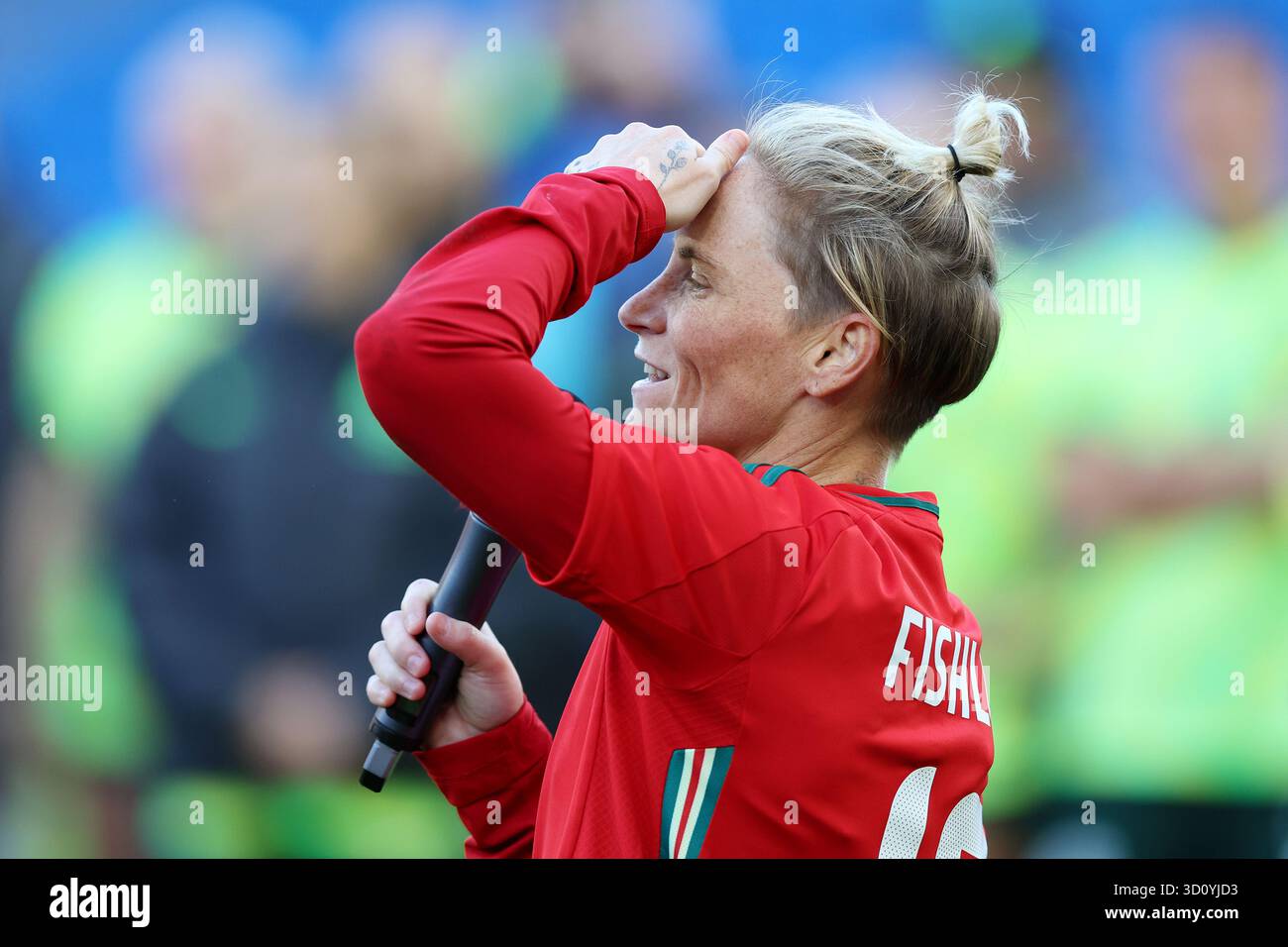 Jess Fishlock speaks to supporters after playing her final appearance ...
