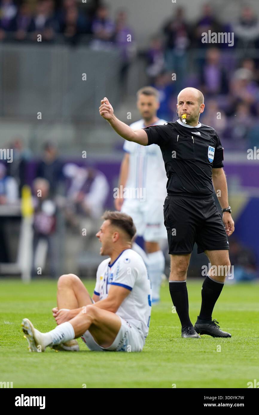 VIENNA, AUSTRIA - MAY 24: Referee Walter Altmann in action during the ...