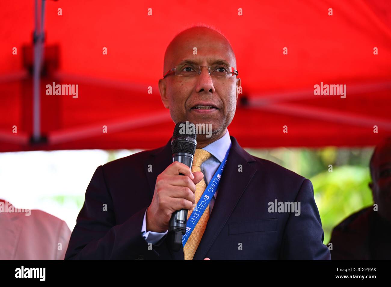 The revd dr cally hammond hi-res stock photography and images - Alamy