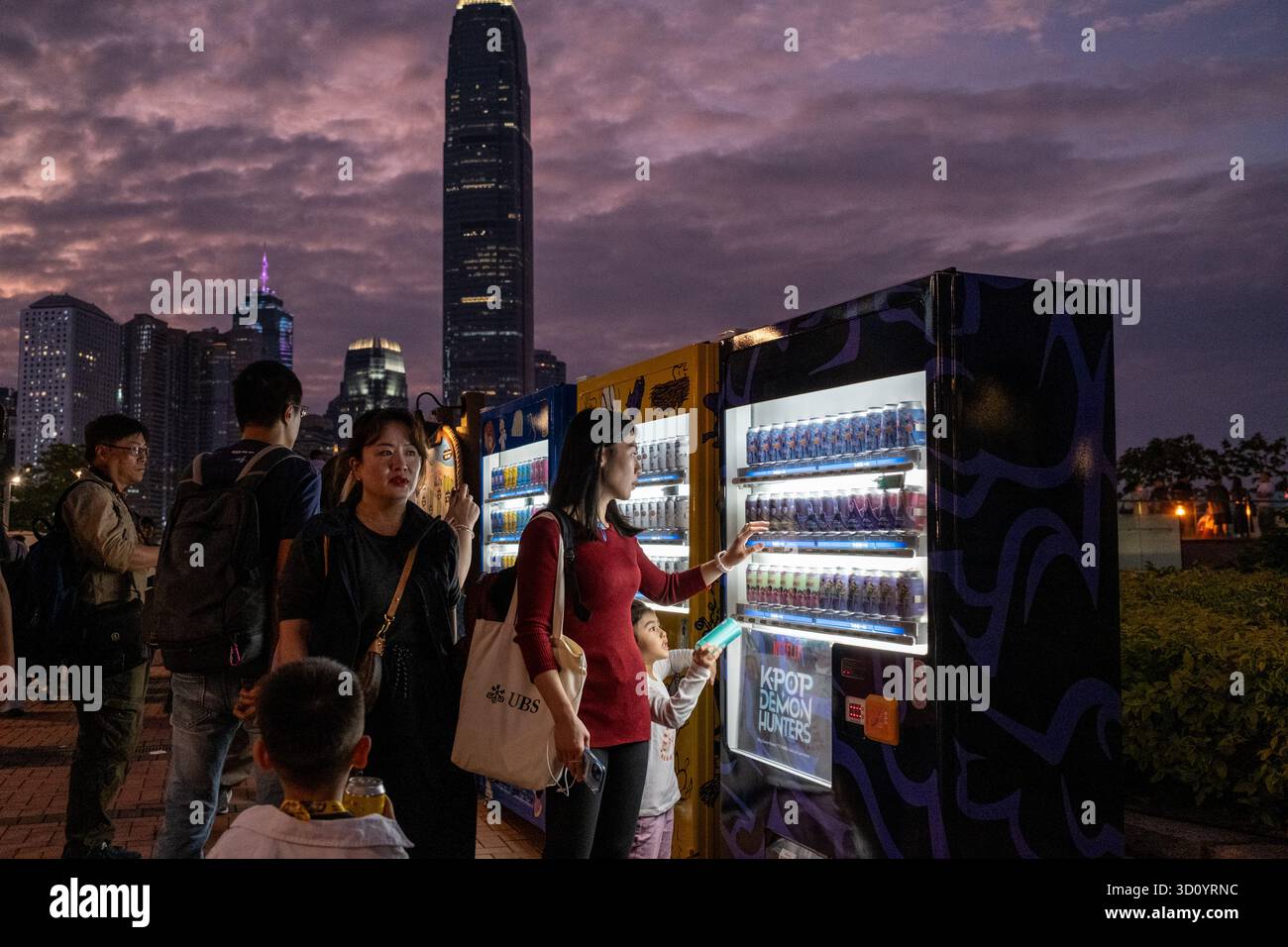 Hong Kong. 25th Oct 2025. People using soda vending machines on October ...