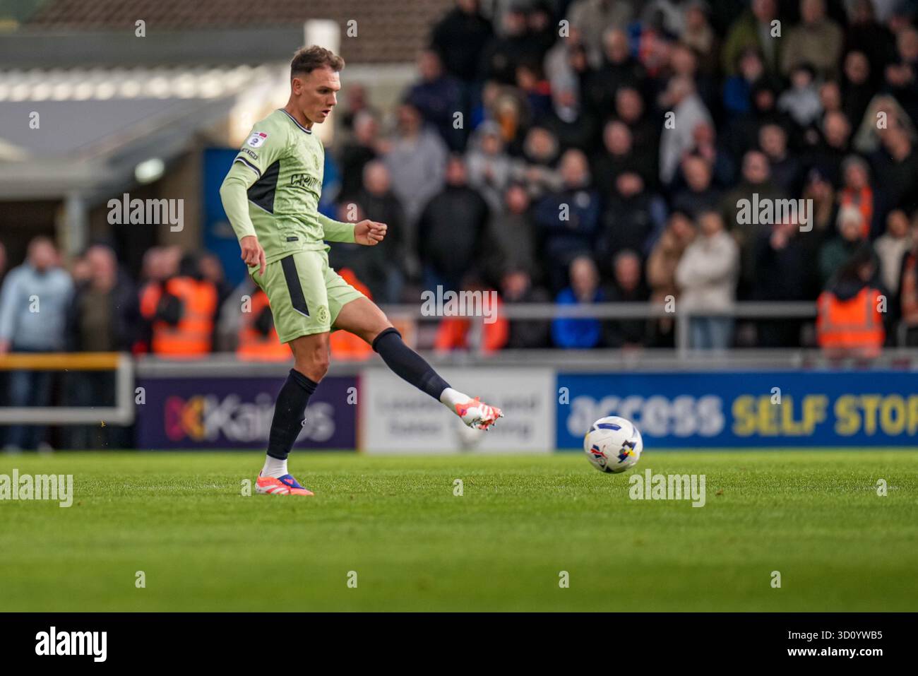 Kal Naismith (3) of Luton Town during the Sky Bet League 1 match ...