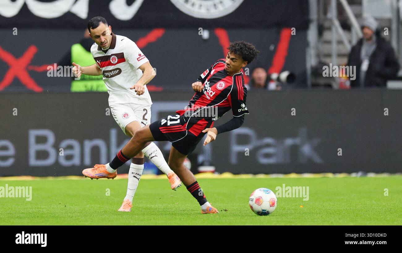 From left: Manolis Saliakas, Nathaniel Brown (Frankfurt) Frankfurt ...