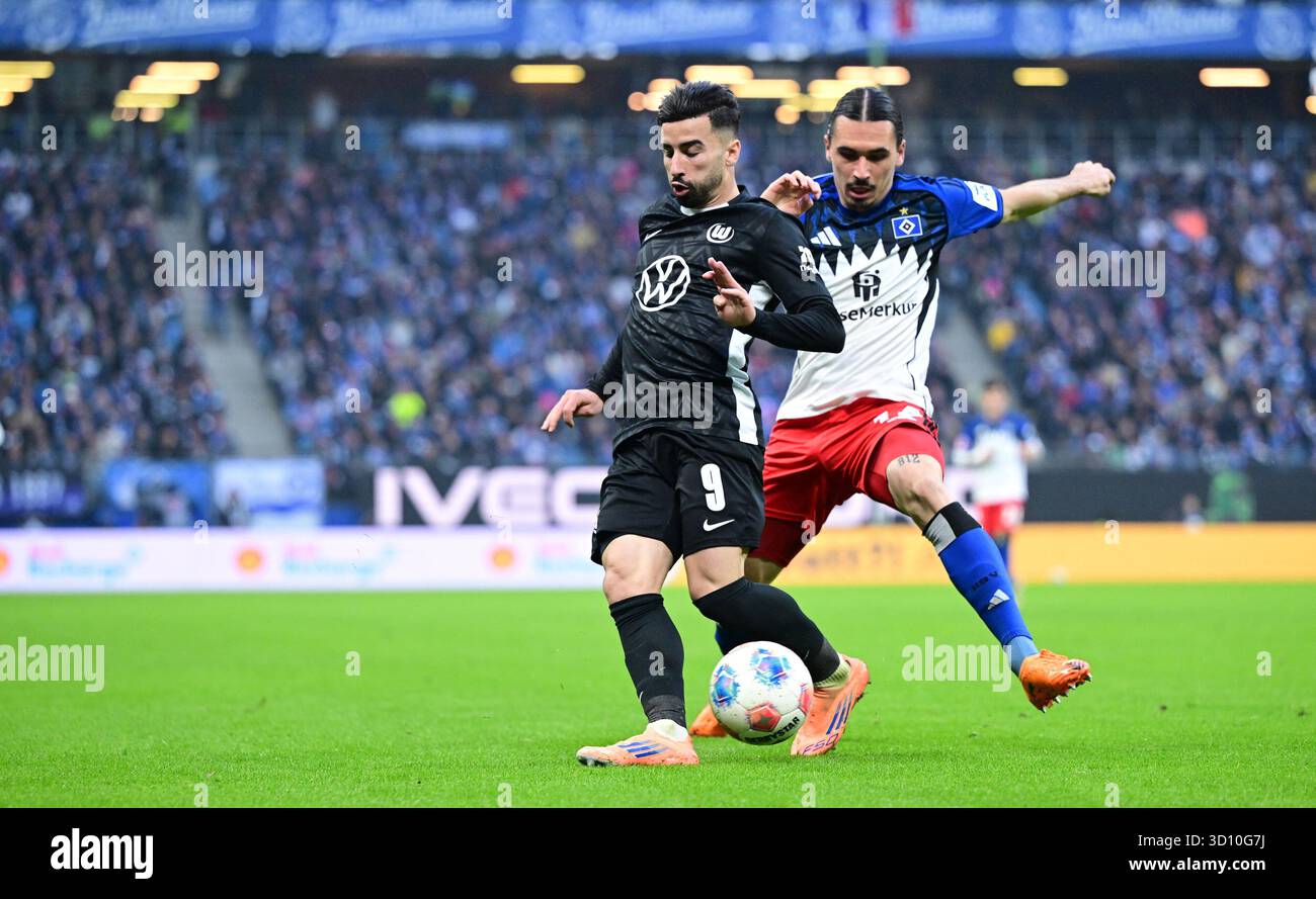 from left to right Mohamed Amoura, Rayan Philippe (HSV Hamburg) Hamburg ...